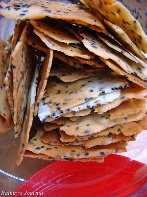 Rainny's Journal: Sesame Crisps