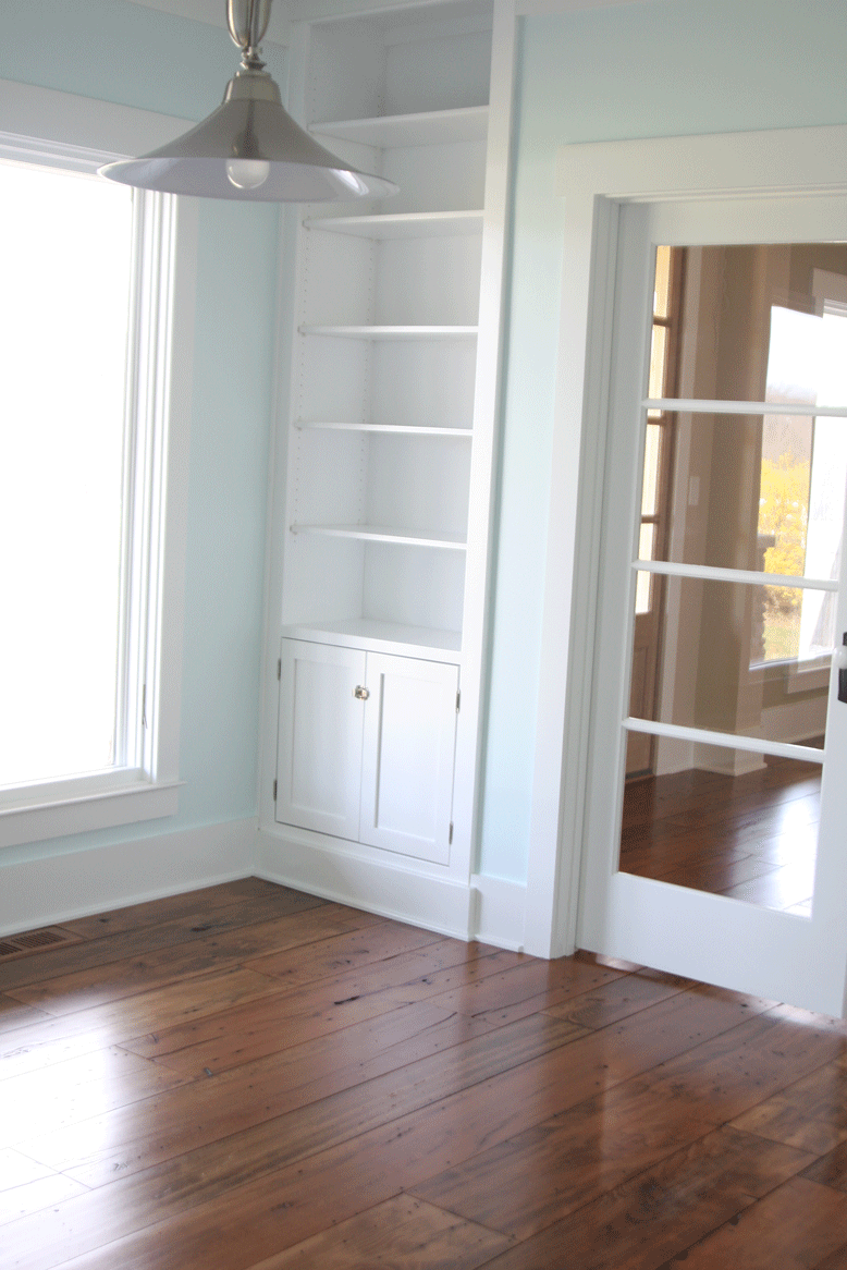 April Foster: tour of an empty farmhouse