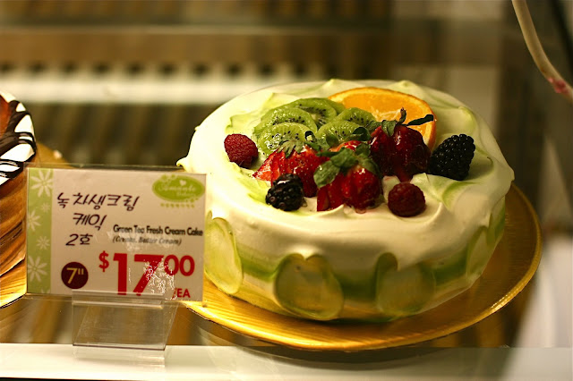 The SF Foodies: Dessert & groceries @ H Mart - Toronto, Canada