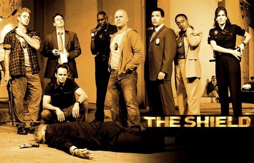 RODEADO DE PAPEL 2018: RODEADO DE SERIES presenta… THE SHIELD