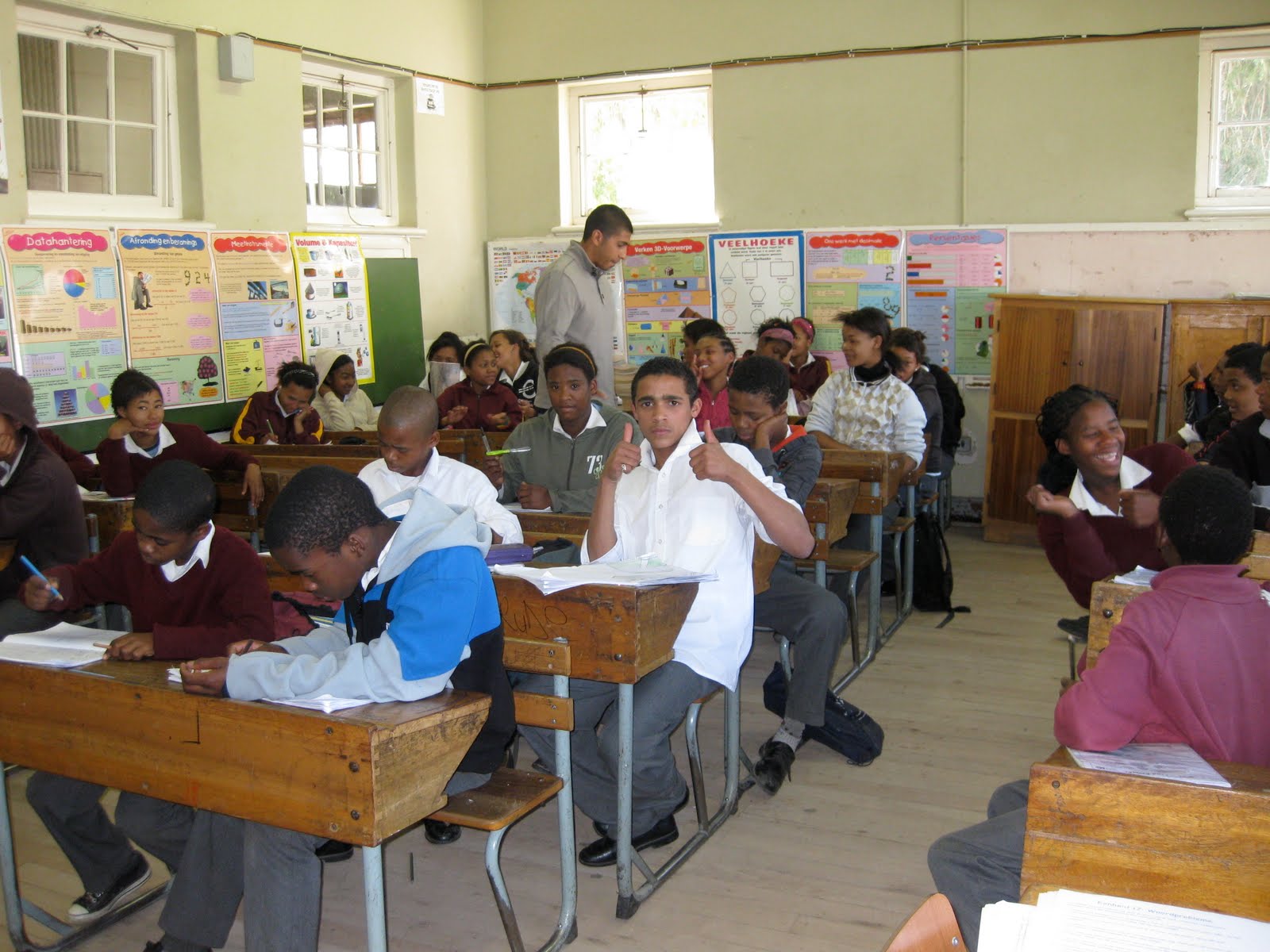 Tales of the Traveling Teacher: Wes-Eind Primary School