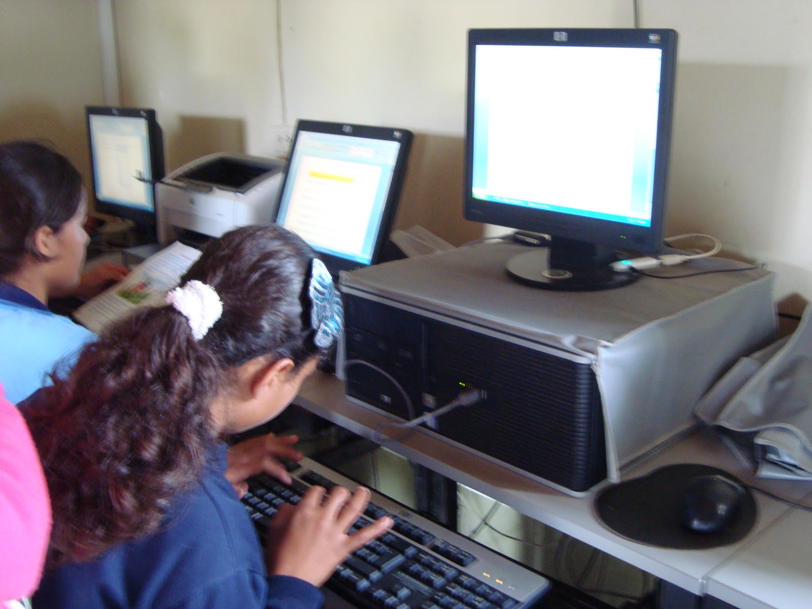 CONOCE MI ESCUELA: Las TIC en mi escuela... Proyecto de Computadores ...