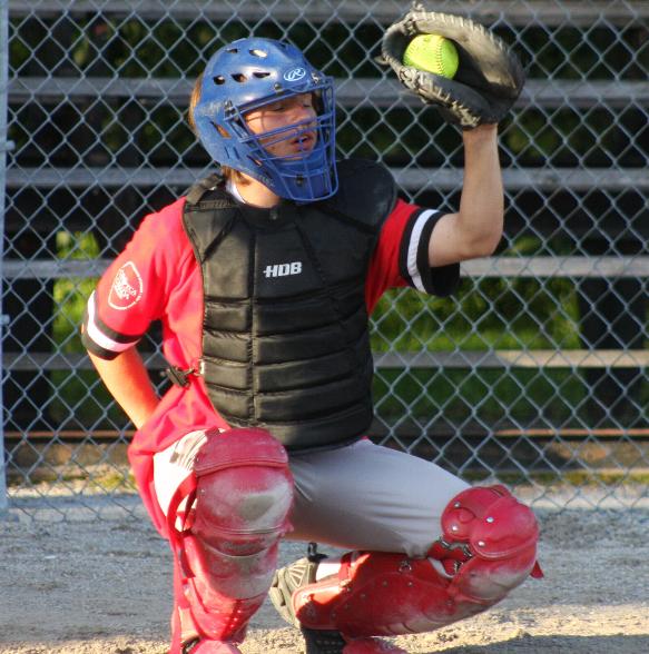Alderwood Softball Archives: Action Shots