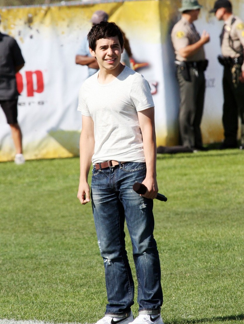 TeenCelebBuzz: David Archuleta: Pro-Am Performer
