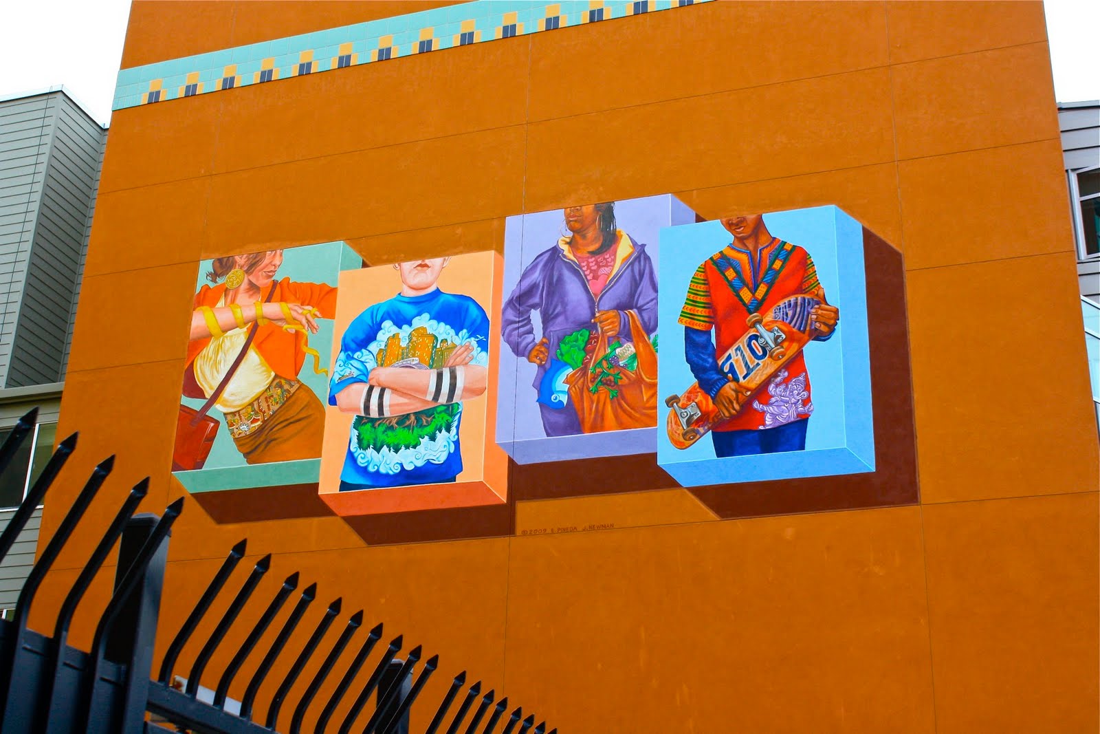 Oakland Daily Photo: Monday Mural: condo mural