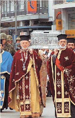 ΑΠΟΛΛΩΝΙΑ ΕΛΛΗΝΙΚΗ ΚΙΝΗΣΗ: ΚΑΤΗΓΟΡΟΥΝ ΤΟΥΣ ΕΛΛΗΝΕΣ ΩΣ ΕΙΔΩΛΟΛΑΤΡΕΣ