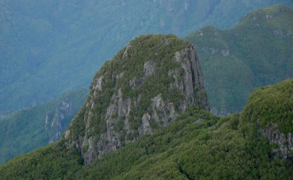 Madeira Gentes e Lugares: Rochas e Sedimentos do Arquipélago da Madeira