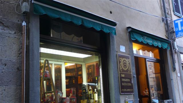 papavero di campo: Lucca. Negozi d'antan, storici Caffè e Caffetterie ...