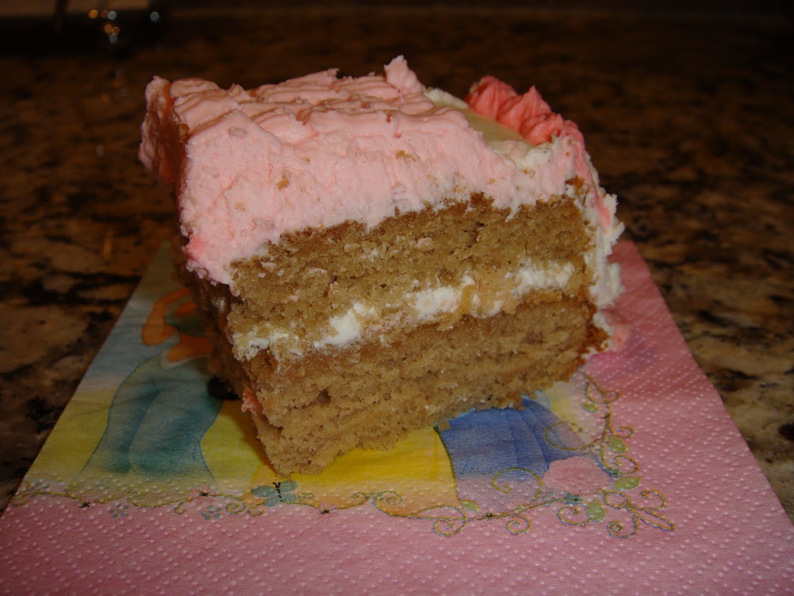 Gluten Free Raleigh: Moonlight Bakery - Birthday Cake Review