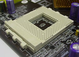 BitacoraPC: Tipos de Sockets y Slots para microprocesadores