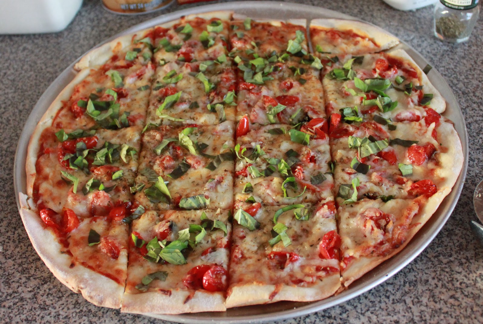 everywhere orange: Pizza 101: thin crust pizza