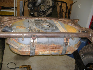 Project FJ 40: Rear Fuel Tank