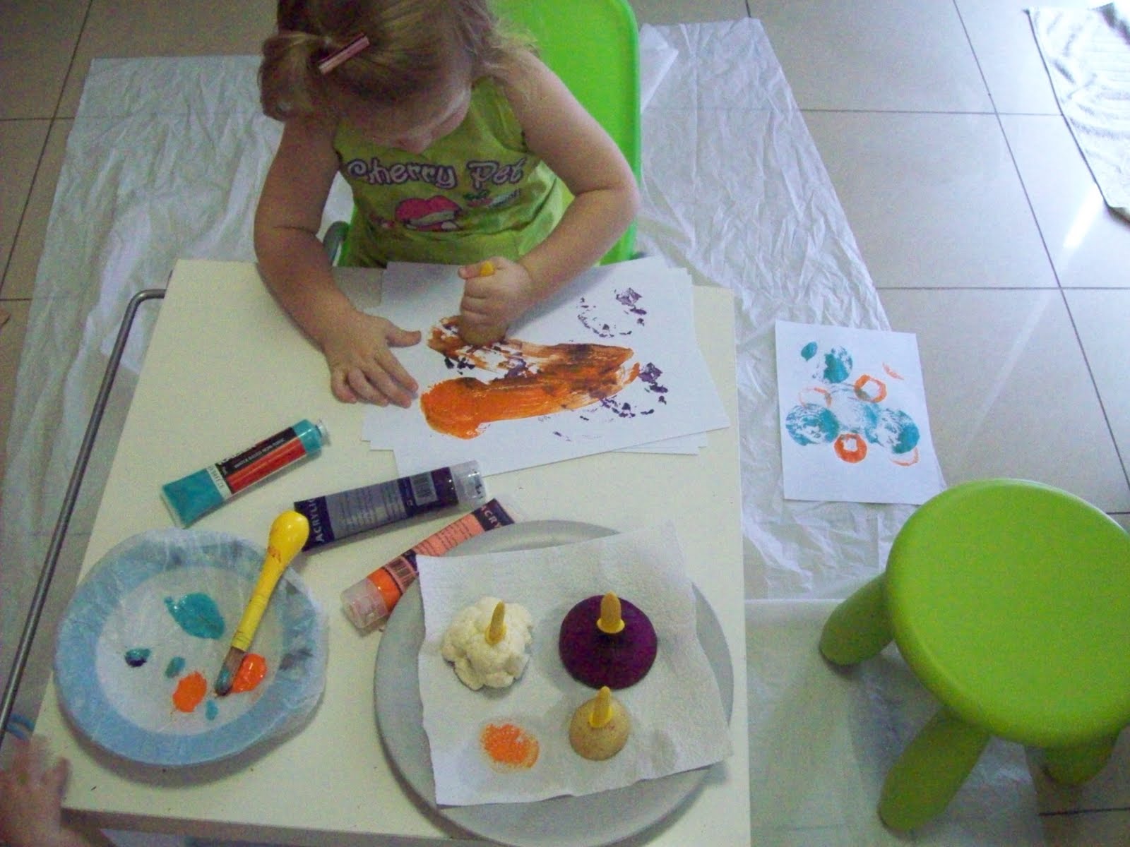 A Little Learning For Two: Vegetable printing