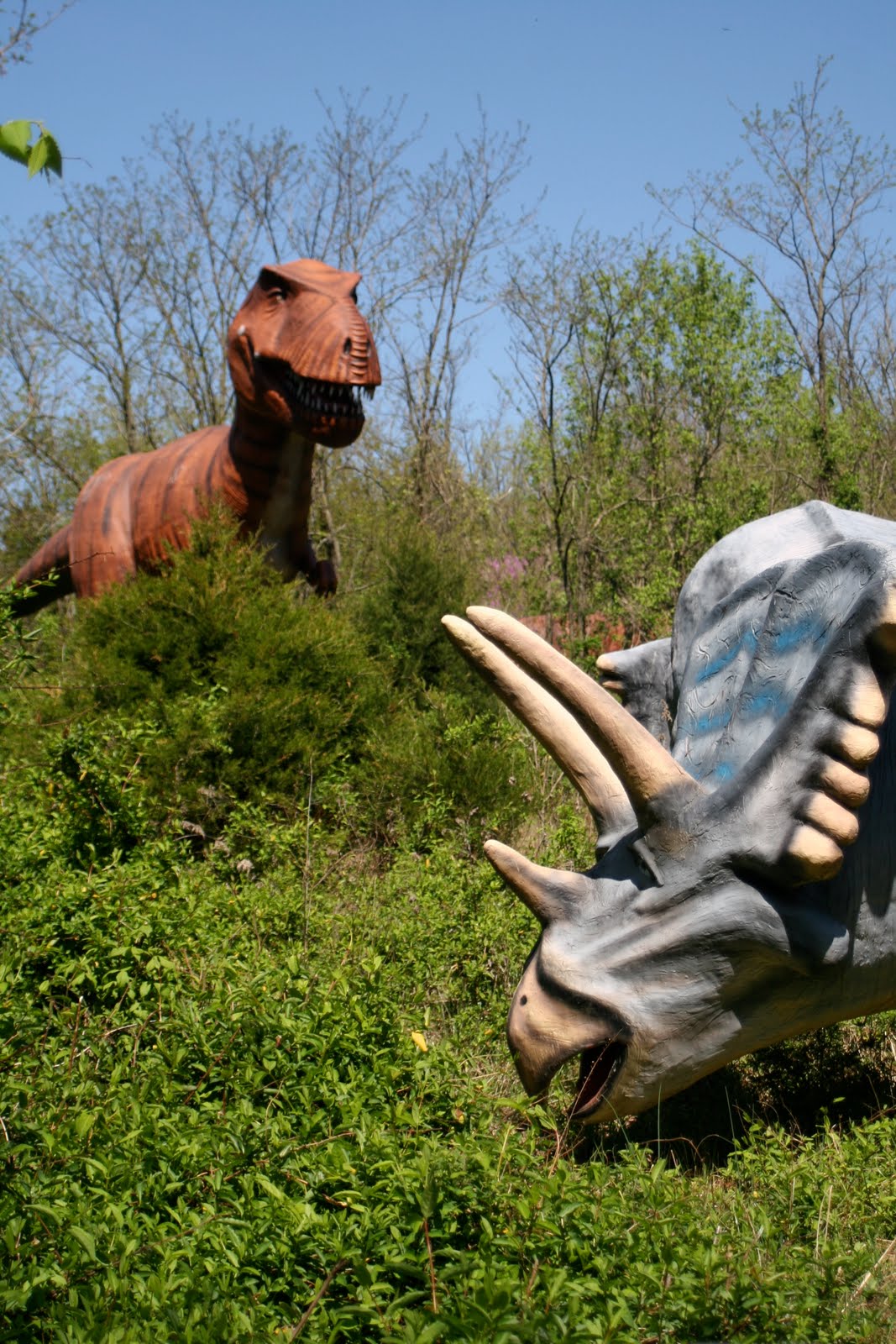 The Sullivans: The Nashville Years: DINOSAUR PARK!!!