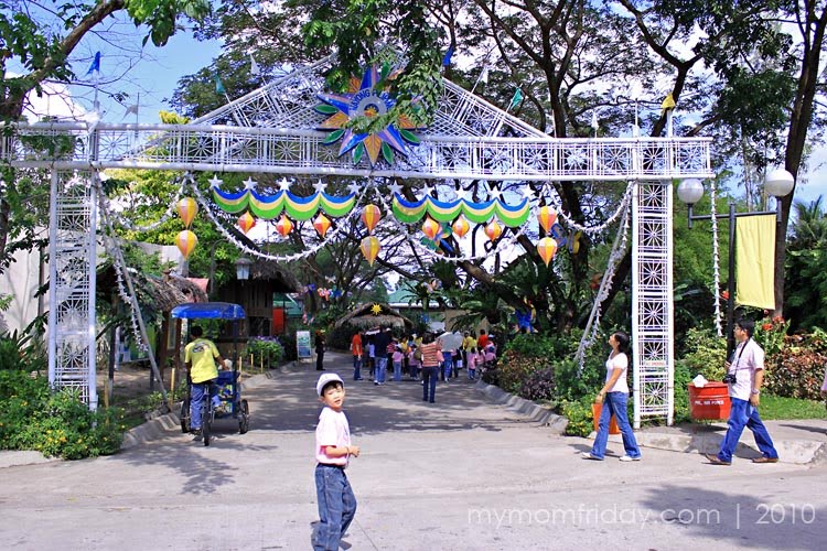 My Mom-Friday: Clark Field Educational Tour: Air Force City & Nayong ...