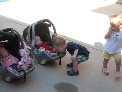 The Cox Quads: Our Busy Weekend...