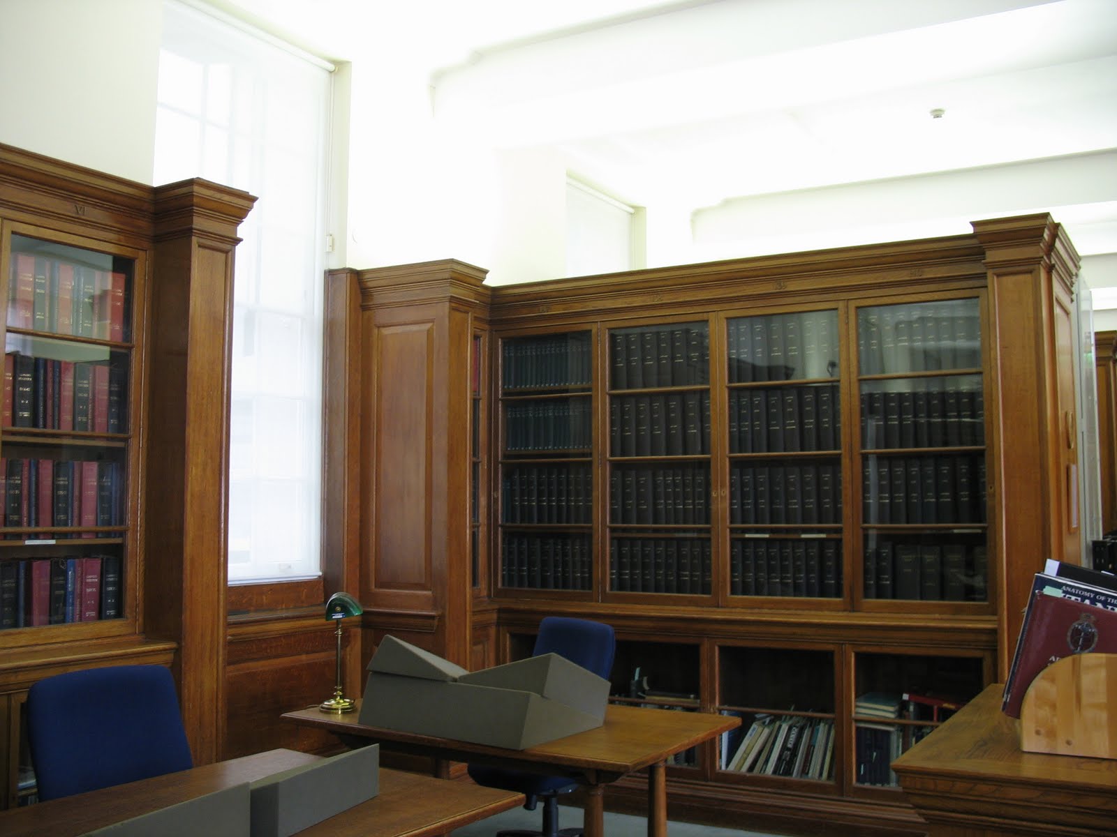 Traci Across the Pond: The Caird Library at the Greenwich Maritime ...