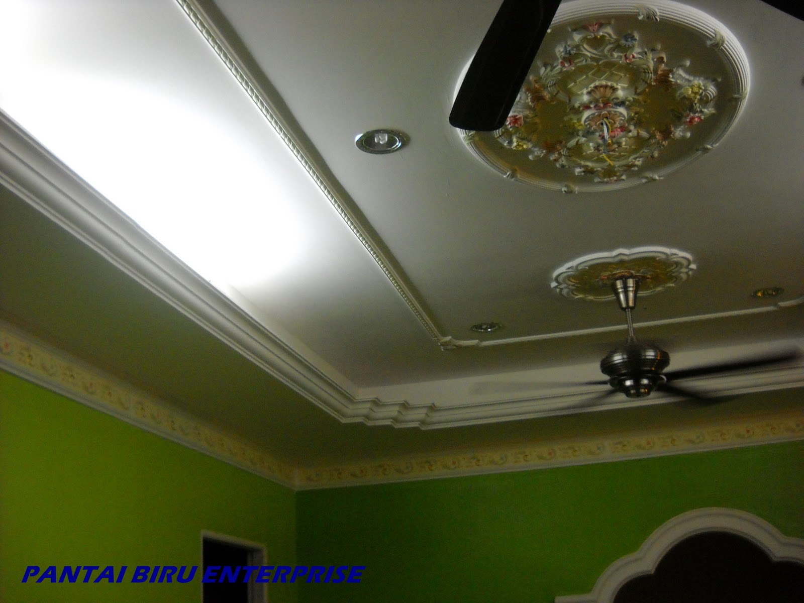 CONTOH-CONTOH SILING PLASTER