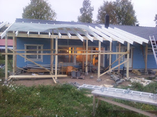 Omakotitaloprojekti: Terassin runko