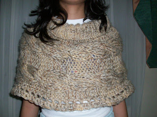 velasy mas: MINI CAPA CON CUELLO