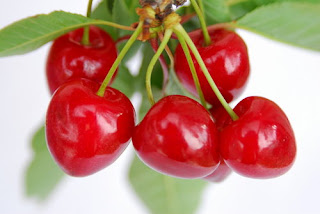KHASIAT BUAH CHERRY | Lily Flowers-8