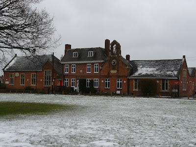 Walking in the country: Shinfield and Three Mile Cross