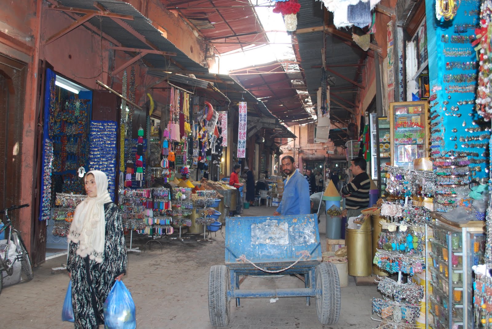 socalgalopenwallet: The mellah, Marrakech