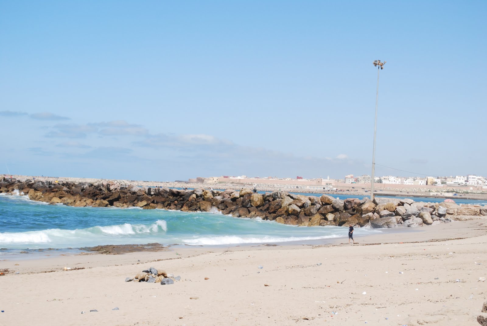 socalgalopenwallet: La plage, Rabat