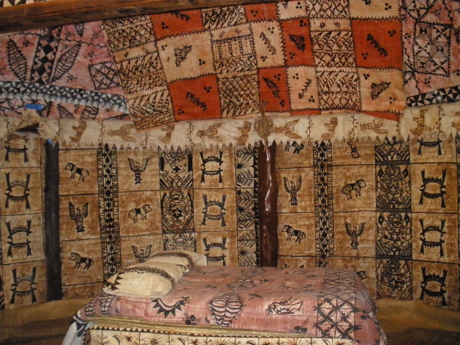 A Note of Friendship: Tongan Tapa Cloth