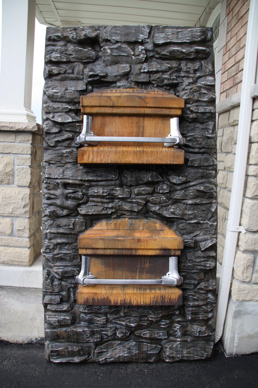 Thornhill Woods Haunted House Blog: MAUSOLEUM WALL PANELS