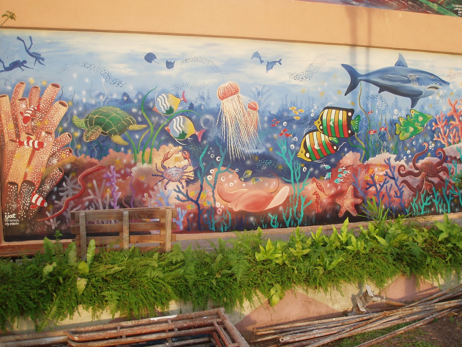 Pelukis Mural Shah Alam: Dasar Laut