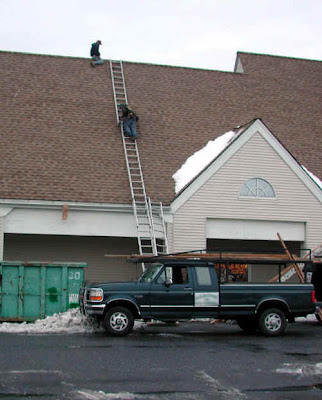 ThE Funniest PicTurEs WitH LaddeRs - DoRIon55 BloG