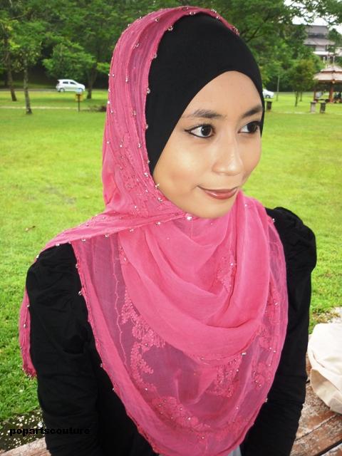 Pop Arts Couture - Adawiya: Shawl Manik Glamorous Pakistan & Shawl ...