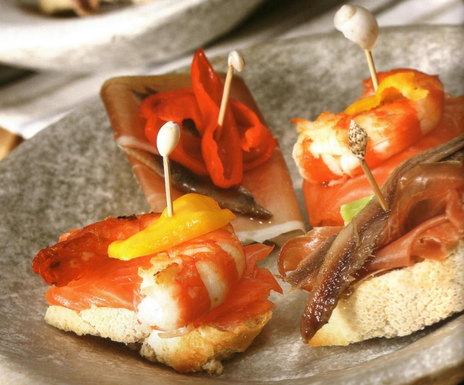 Pacos Paradise: Oh No- hell froze over.