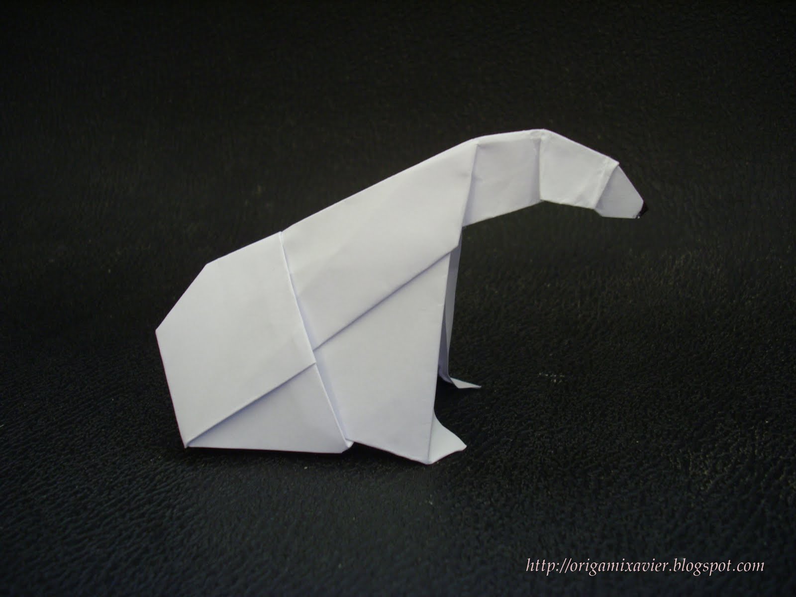 un poco de origami: oso polar de Giang Dinh