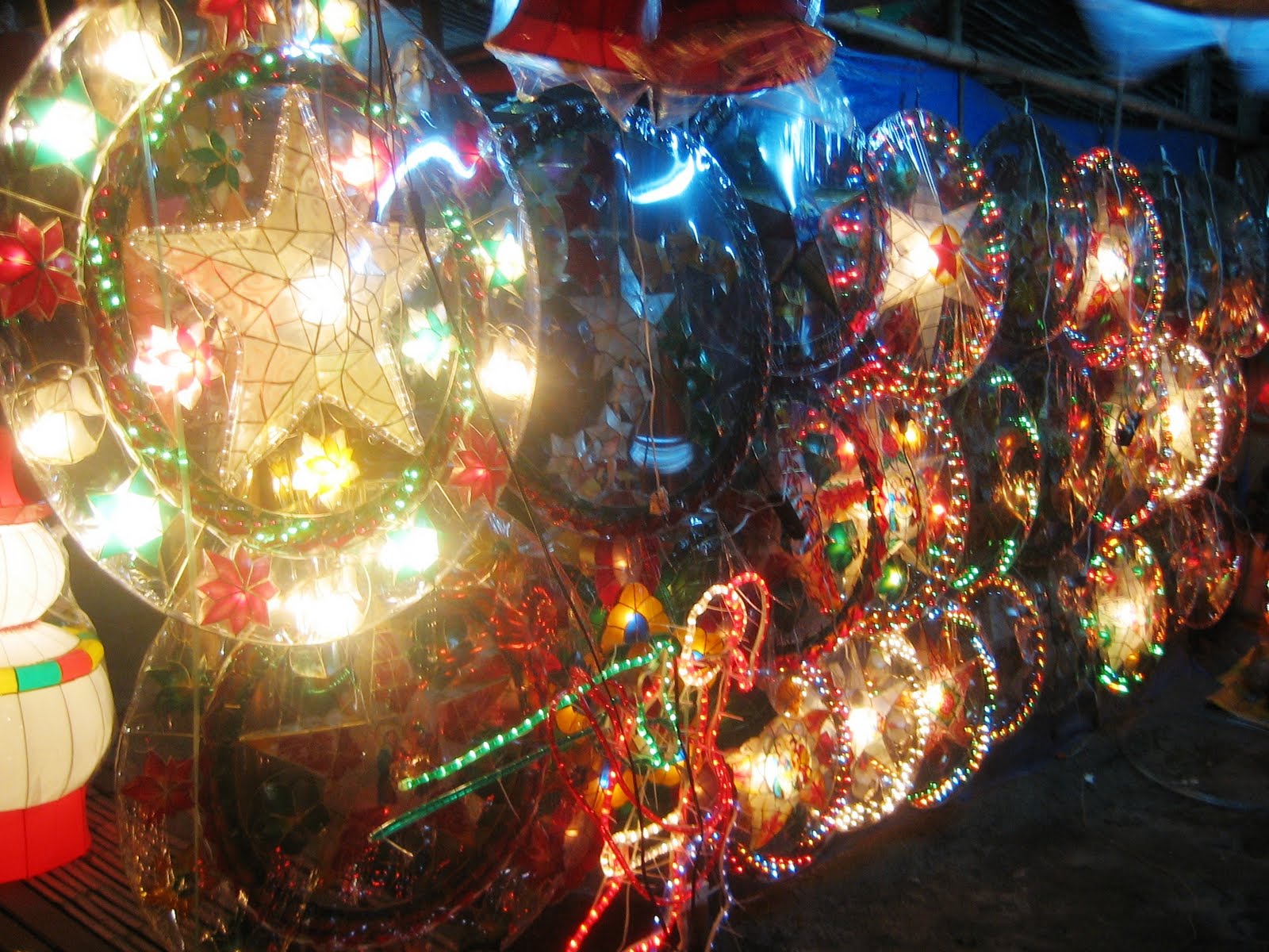 The Wise Spender: Beautifully Crafted Native Christmas Lanterns from ...
