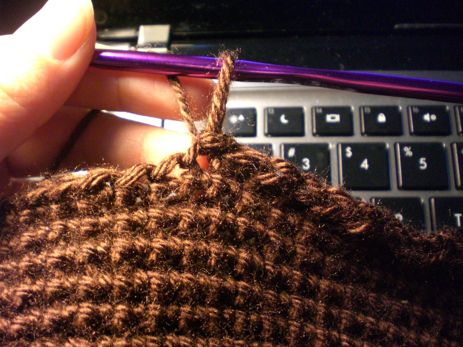 The Stingy Stitcher: A different way to crochet a ribbed brim