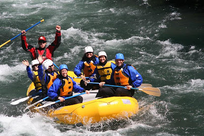 The Joys of Simple Life: White Water Rafting at White Salmon River