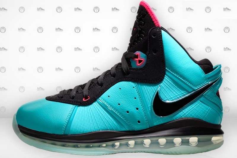 Female Sneaker Fiend: THE AIR MAX LEBRON VIII