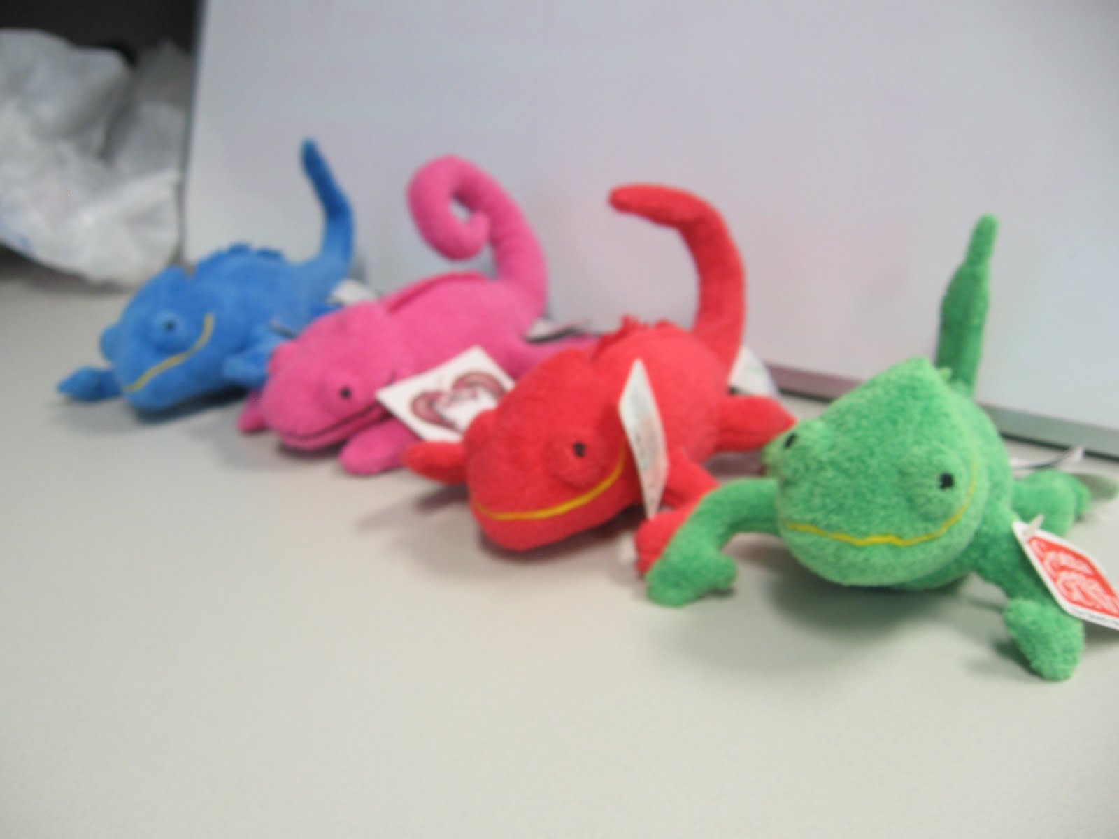 TELUS CRITTER BLOG: Here are all of my TELUS critter sets. Iguanas ...