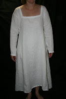 The Tudor Lady: The Shift/Chemise/Smock/Shirt Thingy