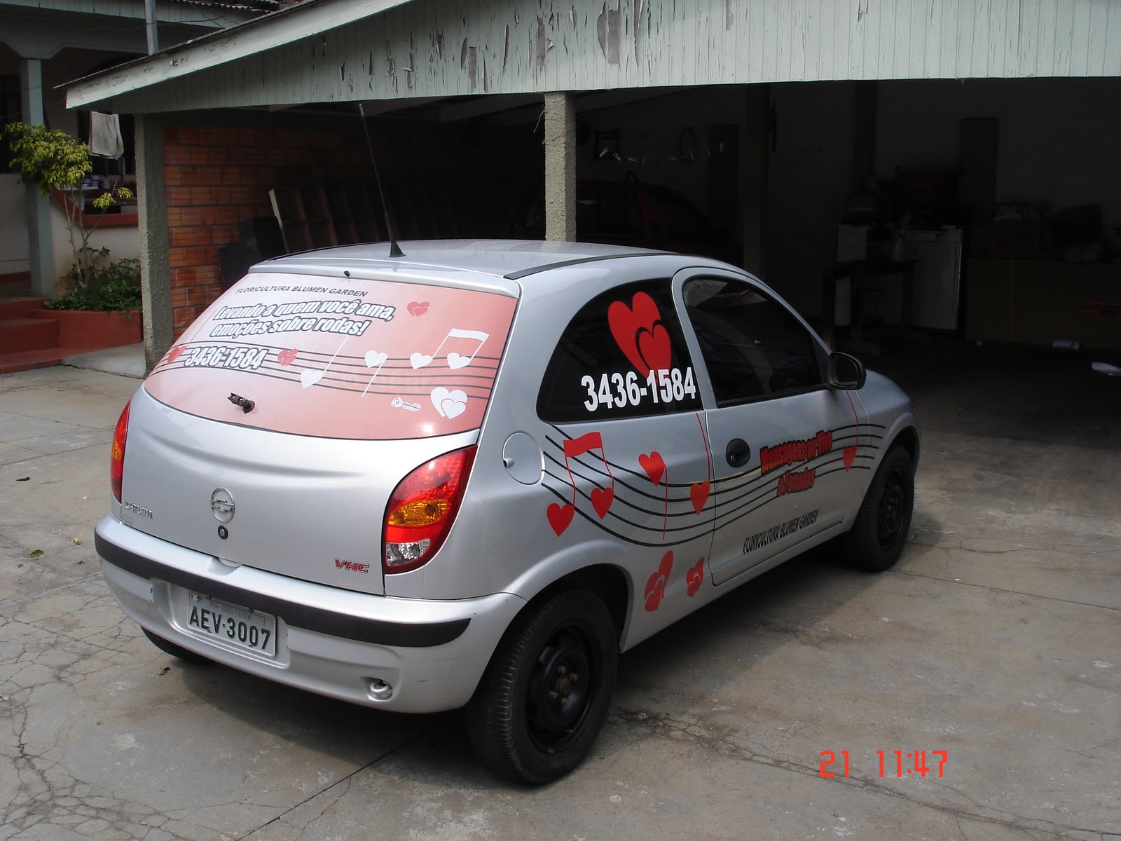 Gráfica Imbituvense: PLOTAGEM CORSA BLUMEN GARDEM