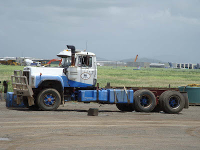 Australasian Classic Commercials: Mack R700 = living history