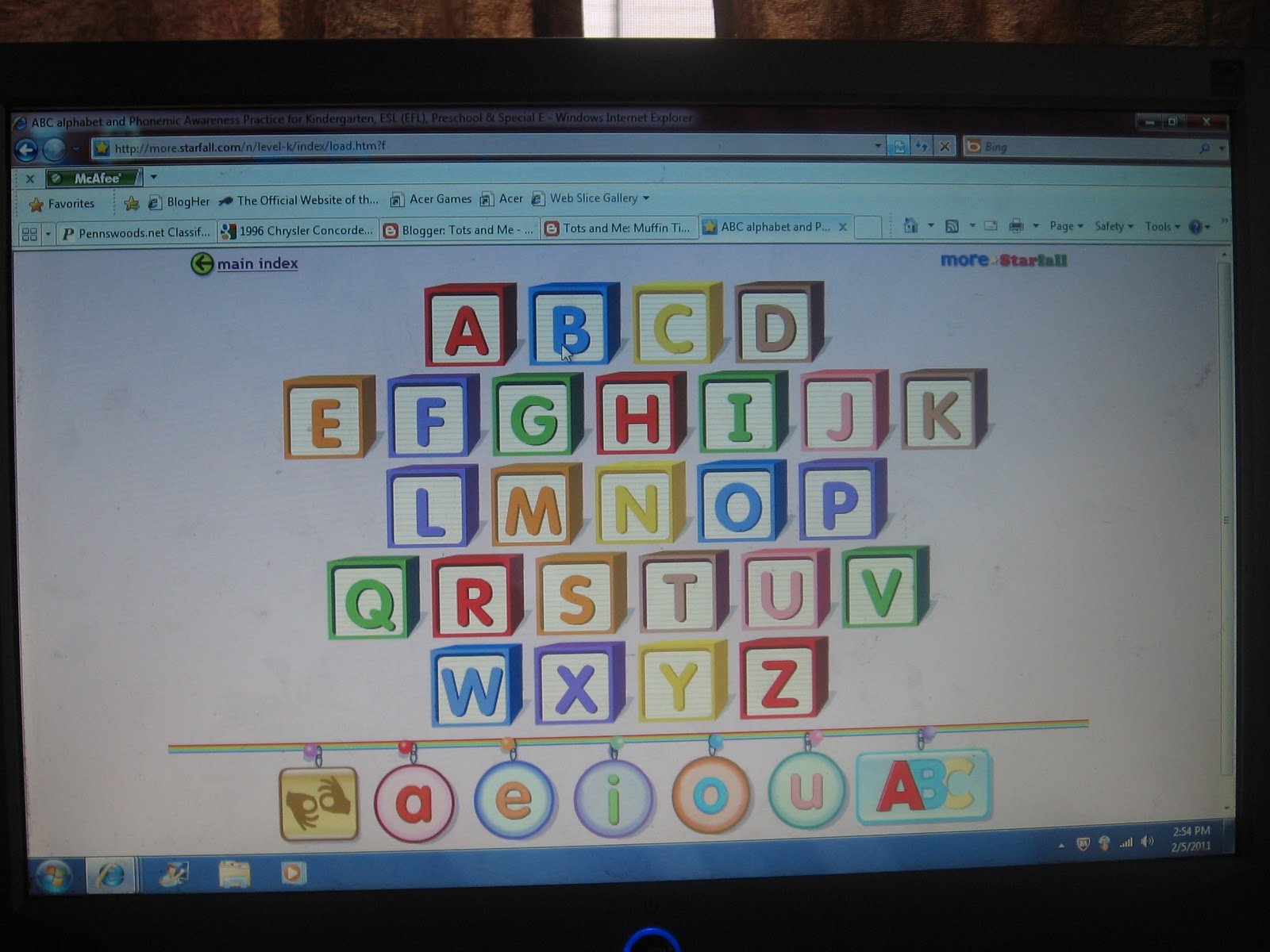 Tots and Me... Growing Up Together: School Time: Week 20 (Ee concluded)