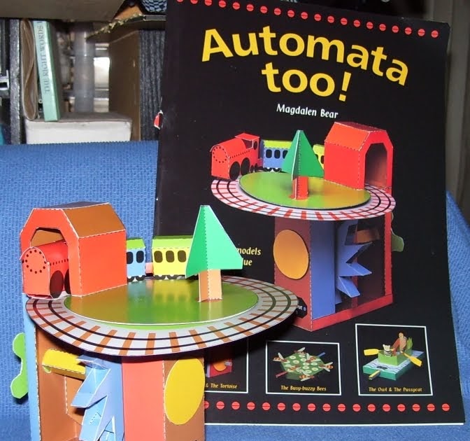 Susan Bluerobot: Paper Automata making to learn 5