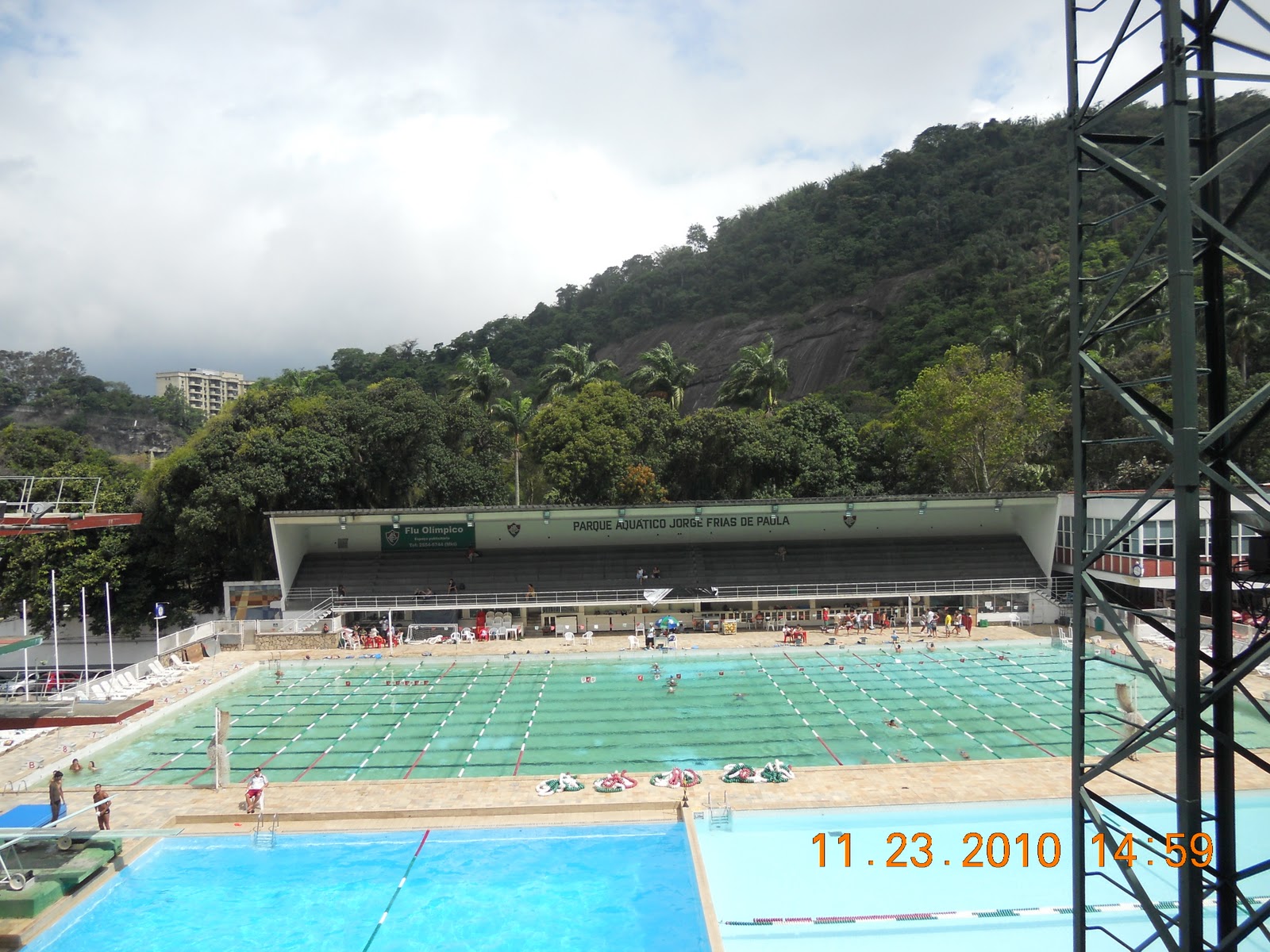 AlcBlog: Bares e Parque Aquático do Fluminense, na Sede das Laranjeiras ...