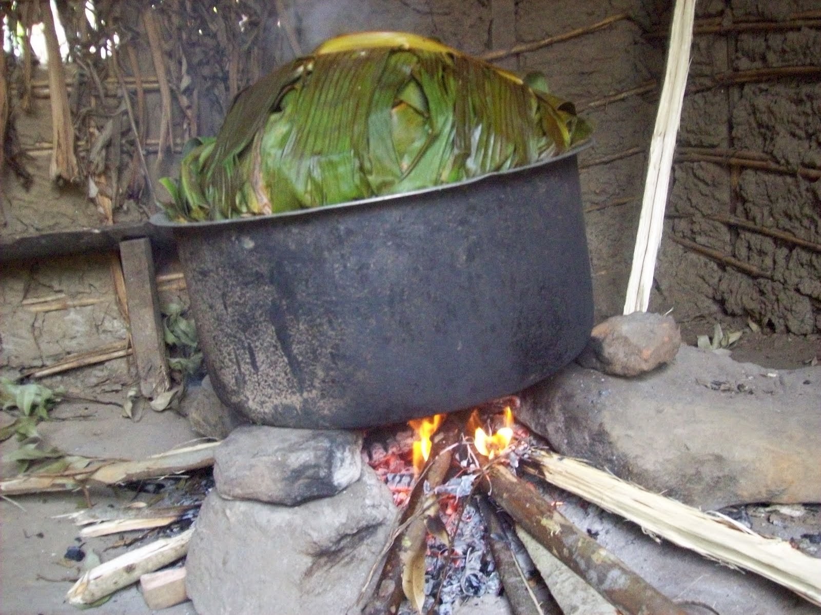 DENNOZ PHOTOGRAPHY: Cooking on Three Stones
