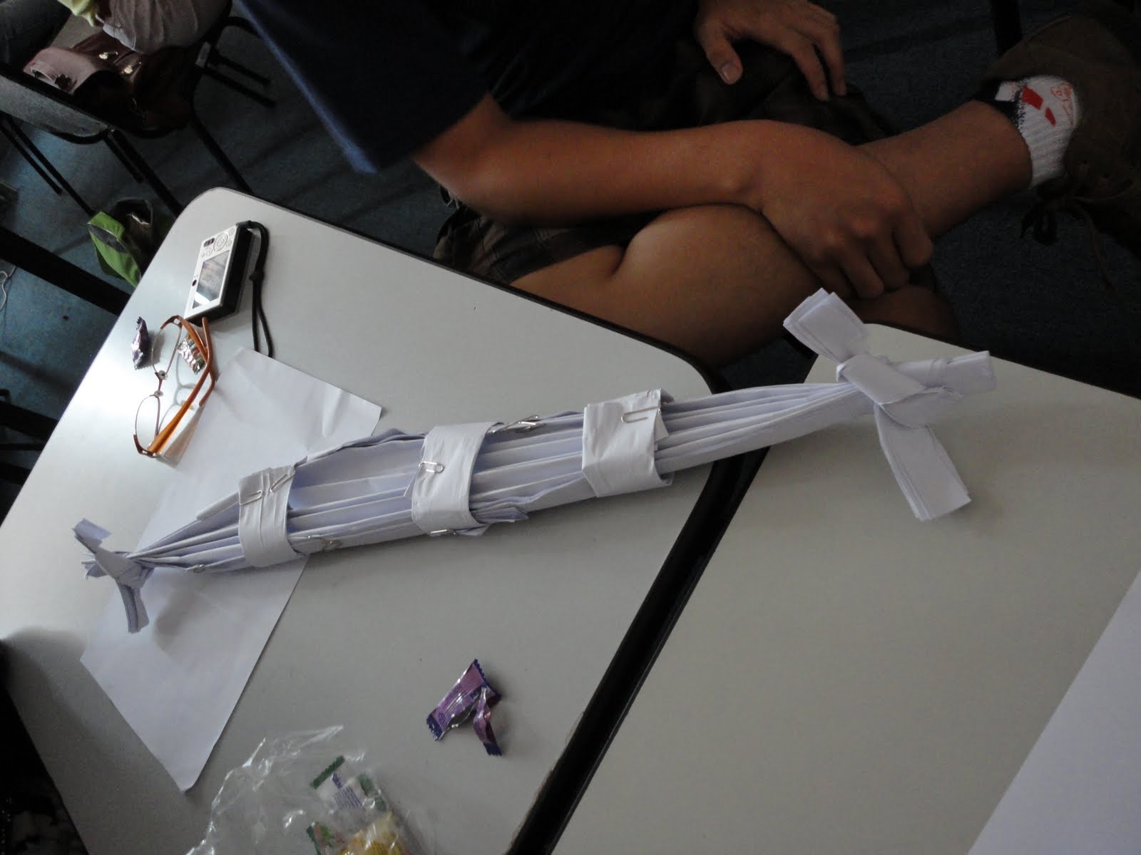 My Life in Wuhan: Day 28 – Paper bridge = STRONG