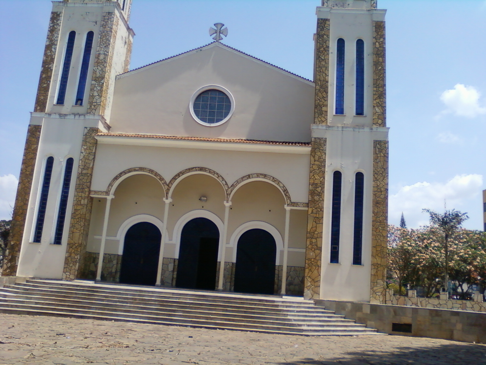 formosa Go seus pontos turisticos e atualmente.: Igrejas de formosa!!