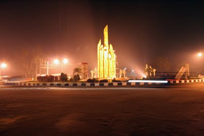 Catatan Pringgo Digdo: Tugu Degul di Bundaran Untan Bukti Kegigihan 10 ...